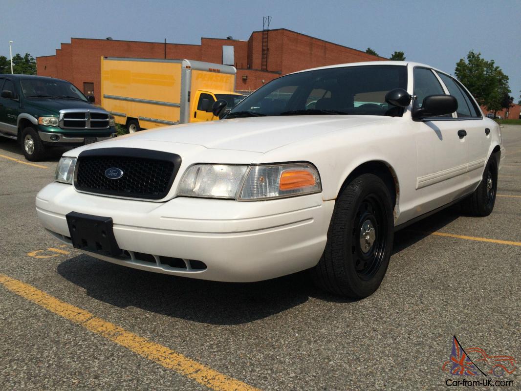 Ford Crown Victoria P71 Police Interceptor